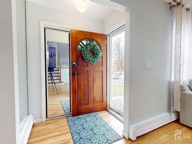 house with 4 bedroom, East Brunswick NJ DLS102561170