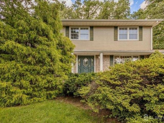 house with 4 bedroom, East Brunswick NJ DLS102798569