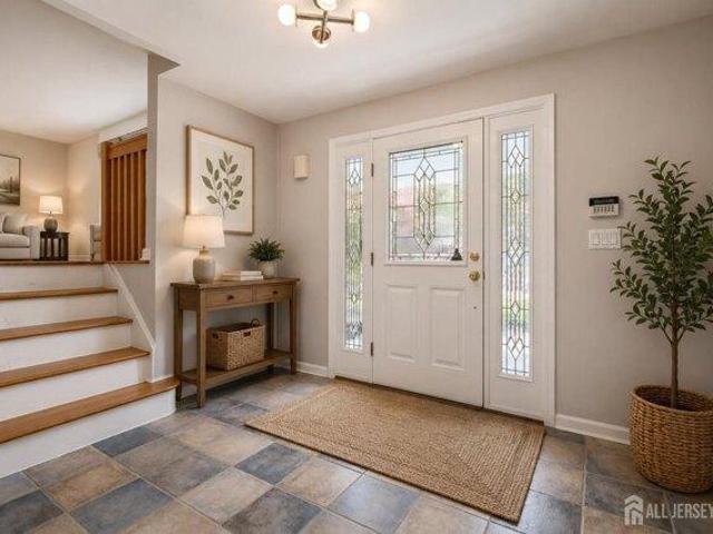house with 4 bedroom, East Brunswick NJ DS102563038