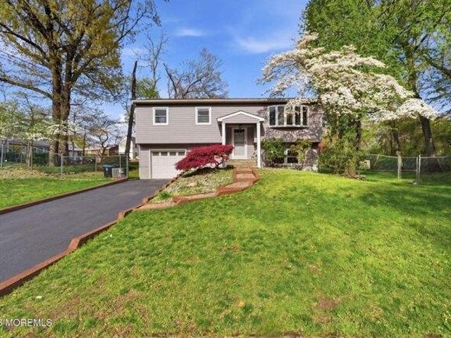 house with 4 bedroom, East Brunswick NJ DS102828094