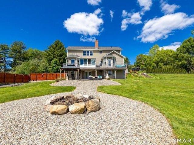 house with 4 bedroom, East Granby CT DLS102583268