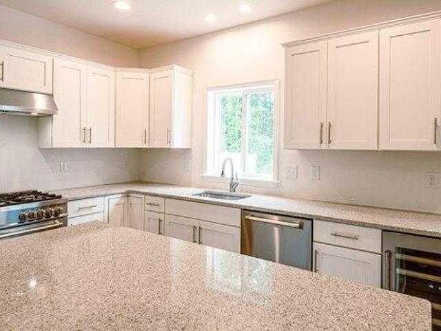 house with 4 bedroom, East Greenbush NY DS103621728