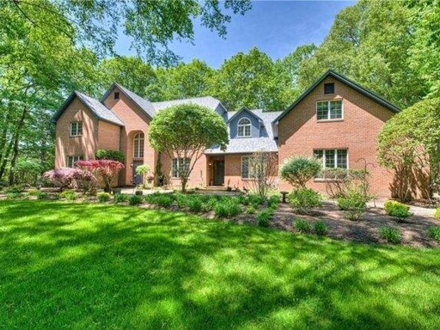 house with 4 bedroom, East Greenwich RI DS102960239
