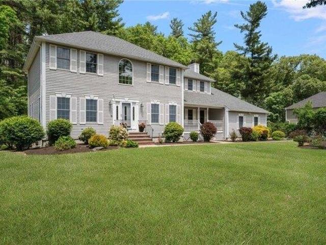 house with 4 bedroom, East Greenwich RI ES103101431