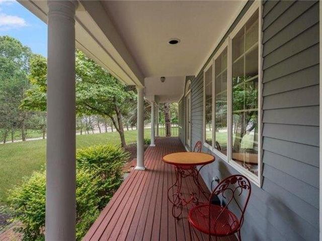 house with 4 bedroom, East Greenwich RI ES105080474