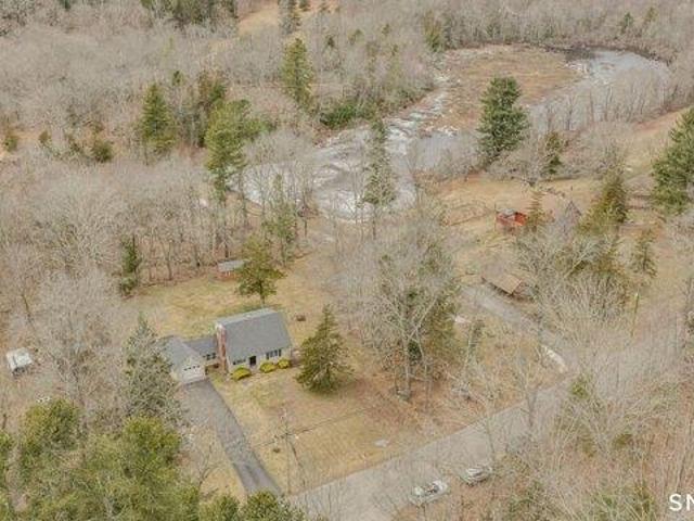 house with 4 bedroom, East Haddam CT DS103100136