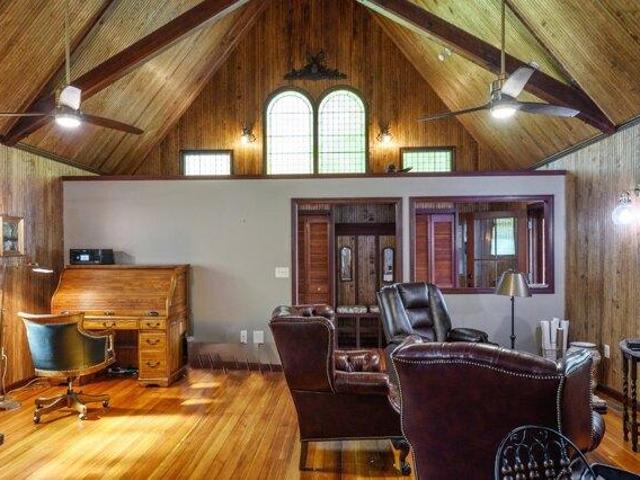 house with 4 bedroom, East Haddam CT DS104332837
