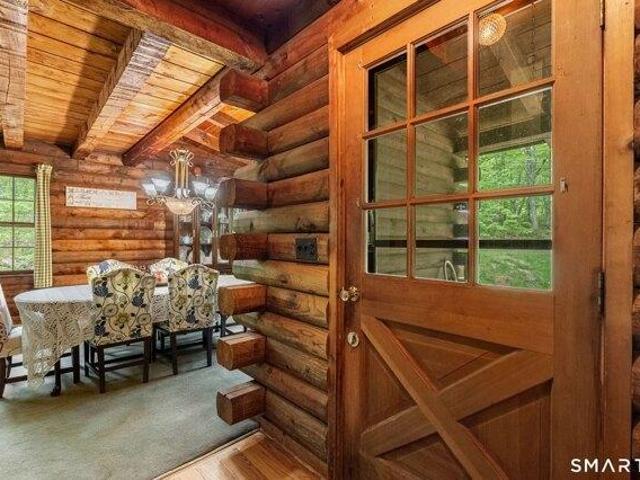 house with 4 bedroom, East Haddam CT ES104351253