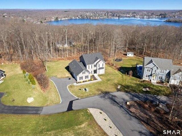 house with 4 bedroom, East Hampton CT DLS102217123