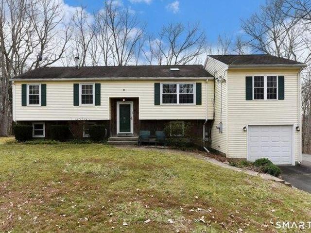 house with 4 bedroom, East Hampton CT DS102218581