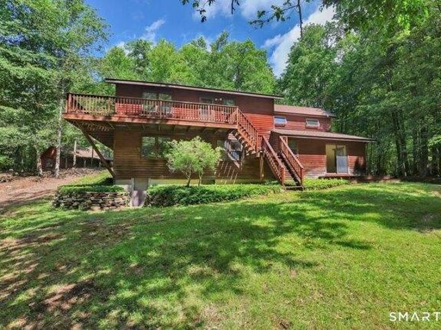 house with 4 bedroom, East Hampton CT ES104606083