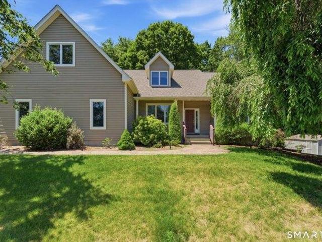 house with 4 bedroom, East Hampton CT ES104606177