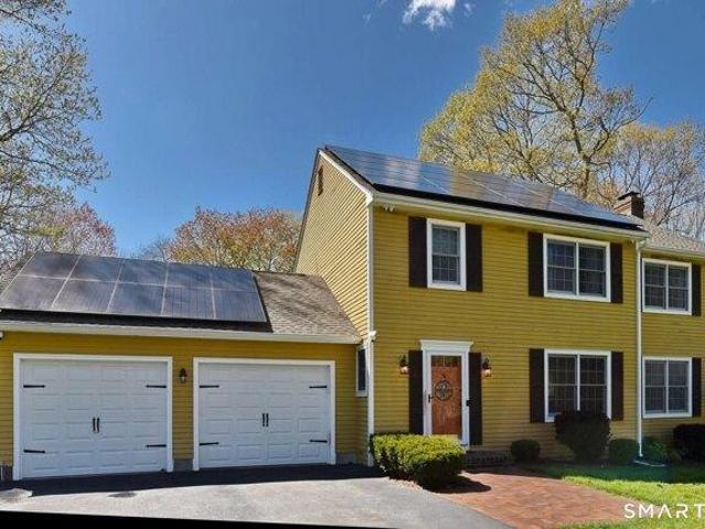 house with 4 bedroom, East Hampton CT ES104113875