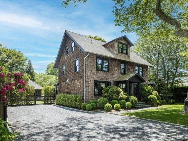 house with 4 bedroom, East Hampton NY DS100245354