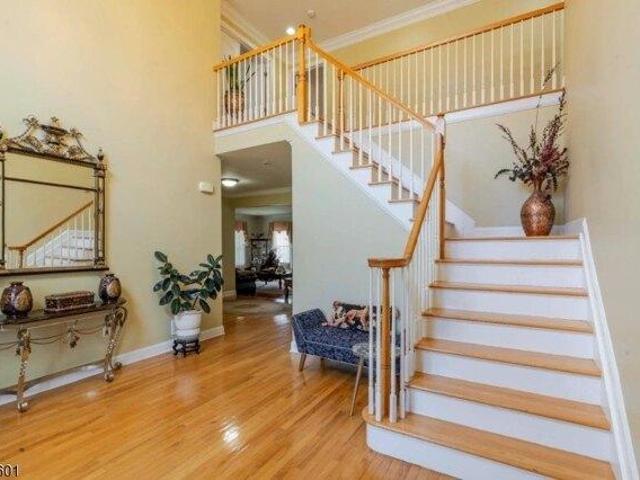 house with 4 bedroom, East Hanover NJ DS101898468