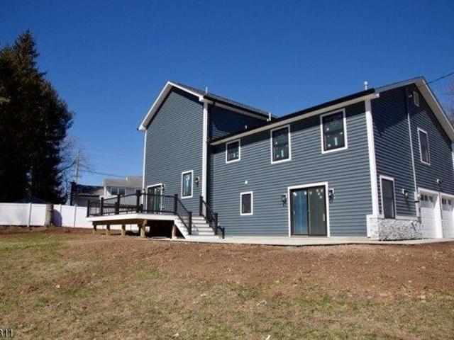 house with 4 bedroom, East Hanover NJ DS102528738