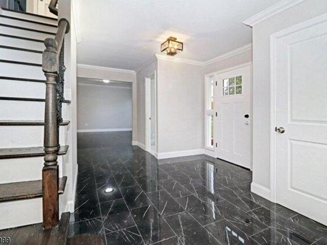 house with 4 bedroom, East Hanover NJ DS102316032