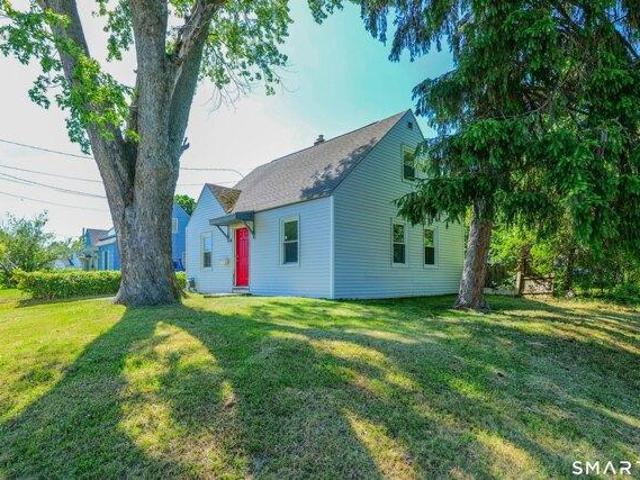 house with 4 bedroom, East Hartford CT DS104149469