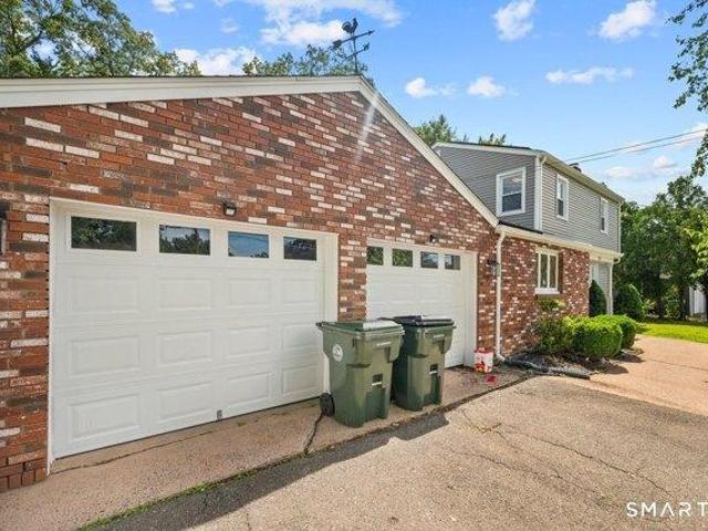 house with 4 bedroom, East Hartford CT ES105172203