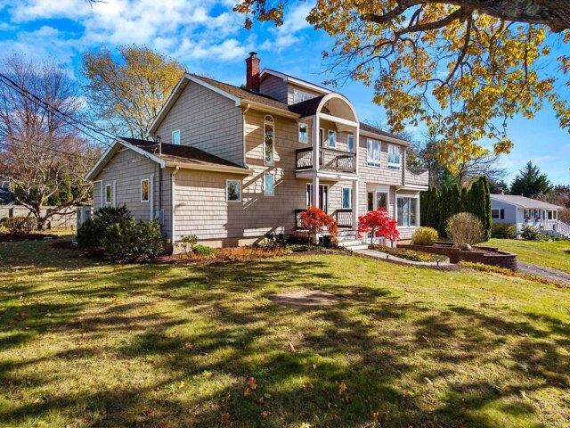 house with 4 bedroom, East Lyme CT DLS102727785