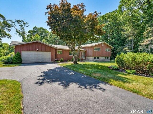 house with 4 bedroom, East Lyme CT DS104262136
