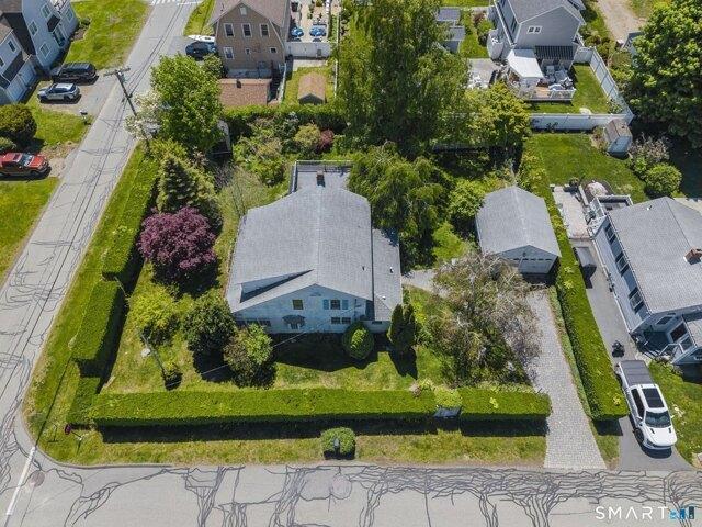 house with 4 bedroom, East Lyme CT ES103186254