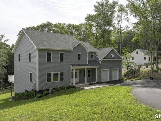 house with 4 bedroom, East Lyme CT ES104444993