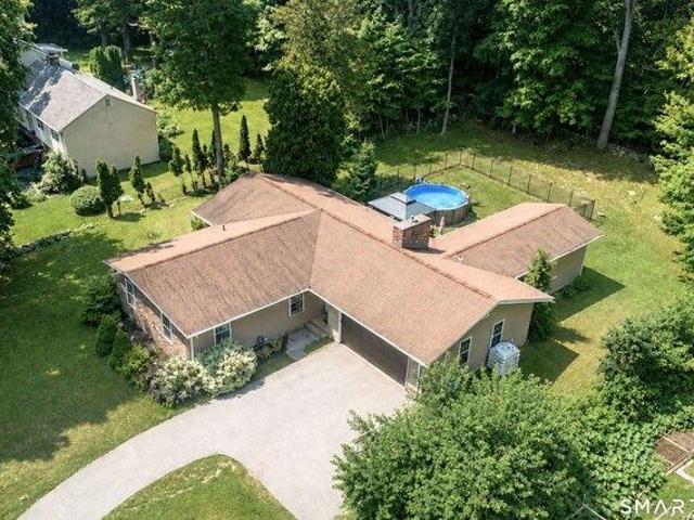 house with 4 bedroom, East Lyme CT ES104832138