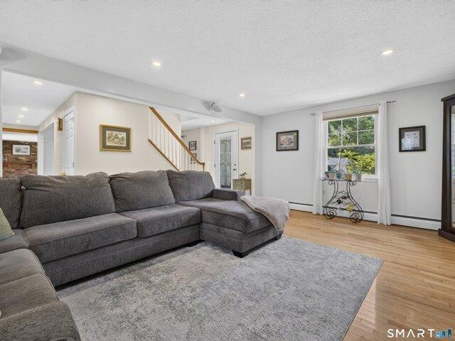 house with 4 bedroom, East Lyme CT ES104191863