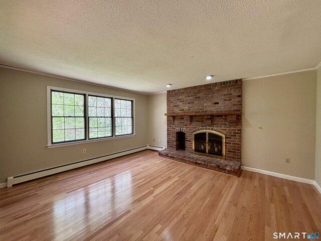 house with 4 bedroom, East Lyme CT ES105142014