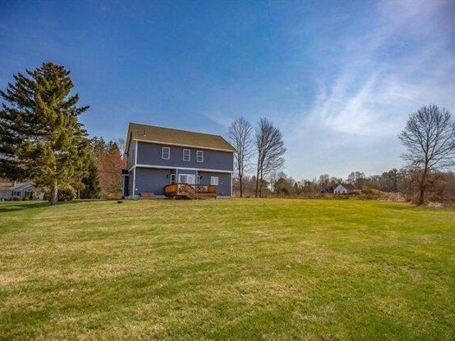 house with 4 bedroom, East Longmeadow MA DLS102443611