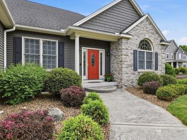 house with 4 bedroom, East Longmeadow MA ES104008482