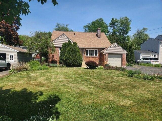 house with 4 bedroom, East Longmeadow MA ES104233106