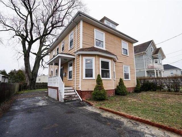 house with 4 bedroom, East Providence RI DS101748472