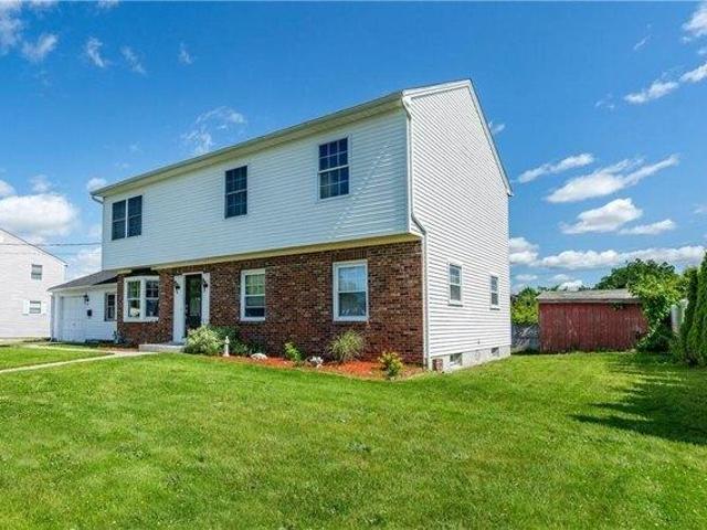 house with 4 bedroom, East Providence RI DS102345755