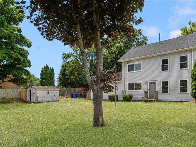 house with 4 bedroom, East Providence RI DS104351964