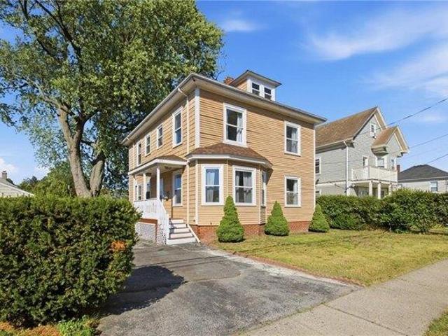 house with 4 bedroom, East Providence RI DS104351260