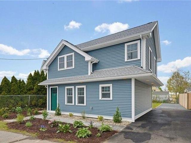 house with 4 bedroom, East Providence RI ES105116005