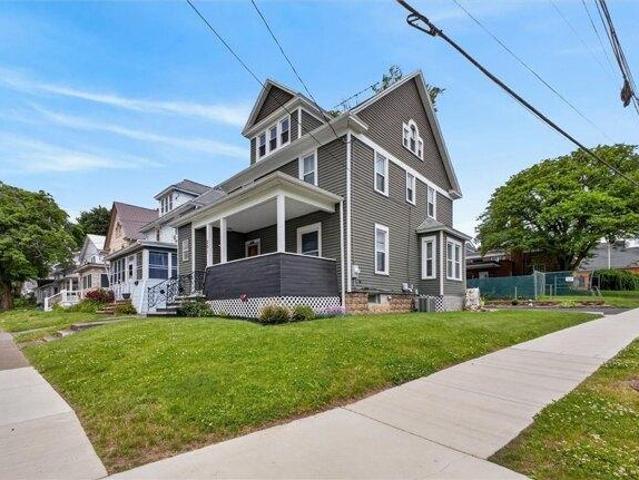 house with 4 bedroom, East Rochester NY ES104908611