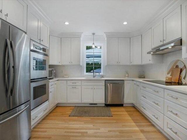 house with 4 bedroom, East Sandwich MA ES105107952