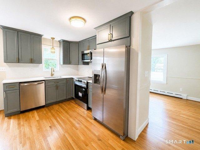 house with 4 bedroom, East Windsor CT ES103886080
