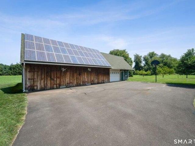house with 4 bedroom, East Windsor CT ES105115450