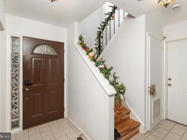 house with 4 bedroom, East Windsor NJ ES105157960