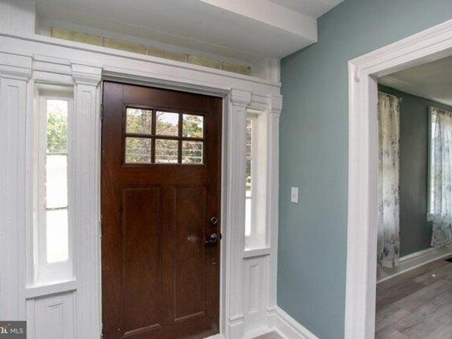 house with 4 bedroom, East Windsor NJ ES105207163