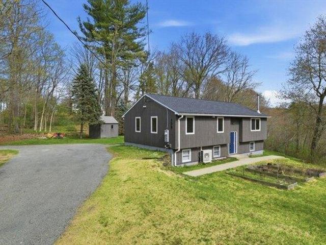 house with 4 bedroom, Easthampton MA DS102477578