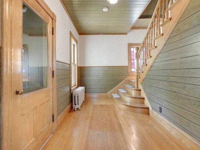 house with 4 bedroom, Easthampton MA DS102859535