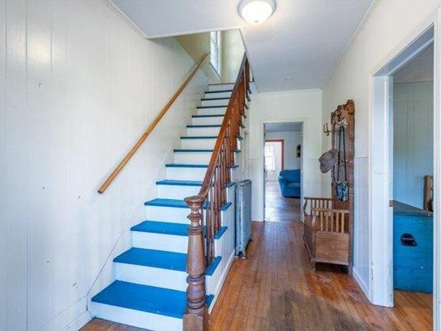 house with 4 bedroom, Easthampton MA DS103443931