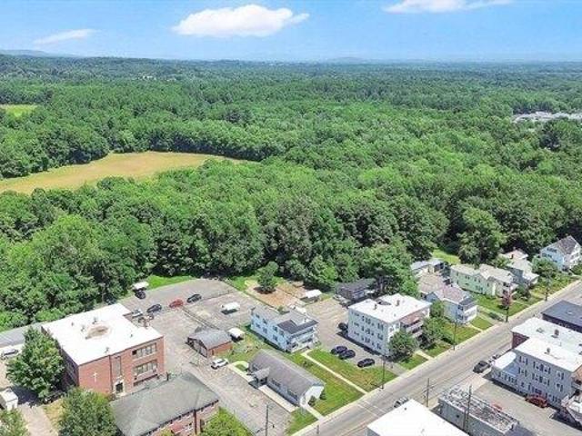 house with 4 bedroom, Easthampton MA ES104791949