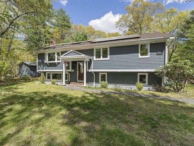 house with 4 bedroom, Easton MA DLS102409796