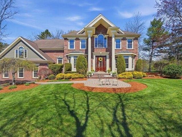 house with 4 bedroom, Easton MA DS101958133